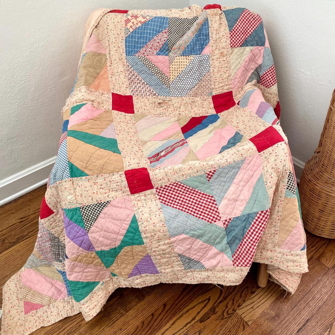 1930s Primitive Patchwork Cotton Quilt | Antique Vintage Handsewn Lap ...