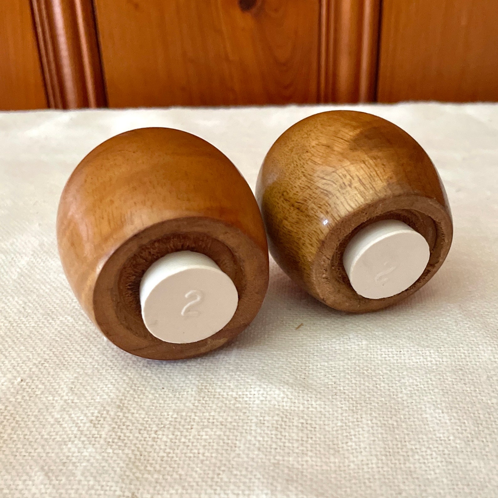 Mid Century Oval Wood Salt & Pepper Shakers Vintage Minimial Egg-shaped ...