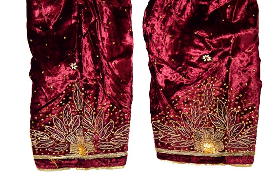 Vintage Velvet kaftan - Indian Robe - Gold Embroidere… - Gem