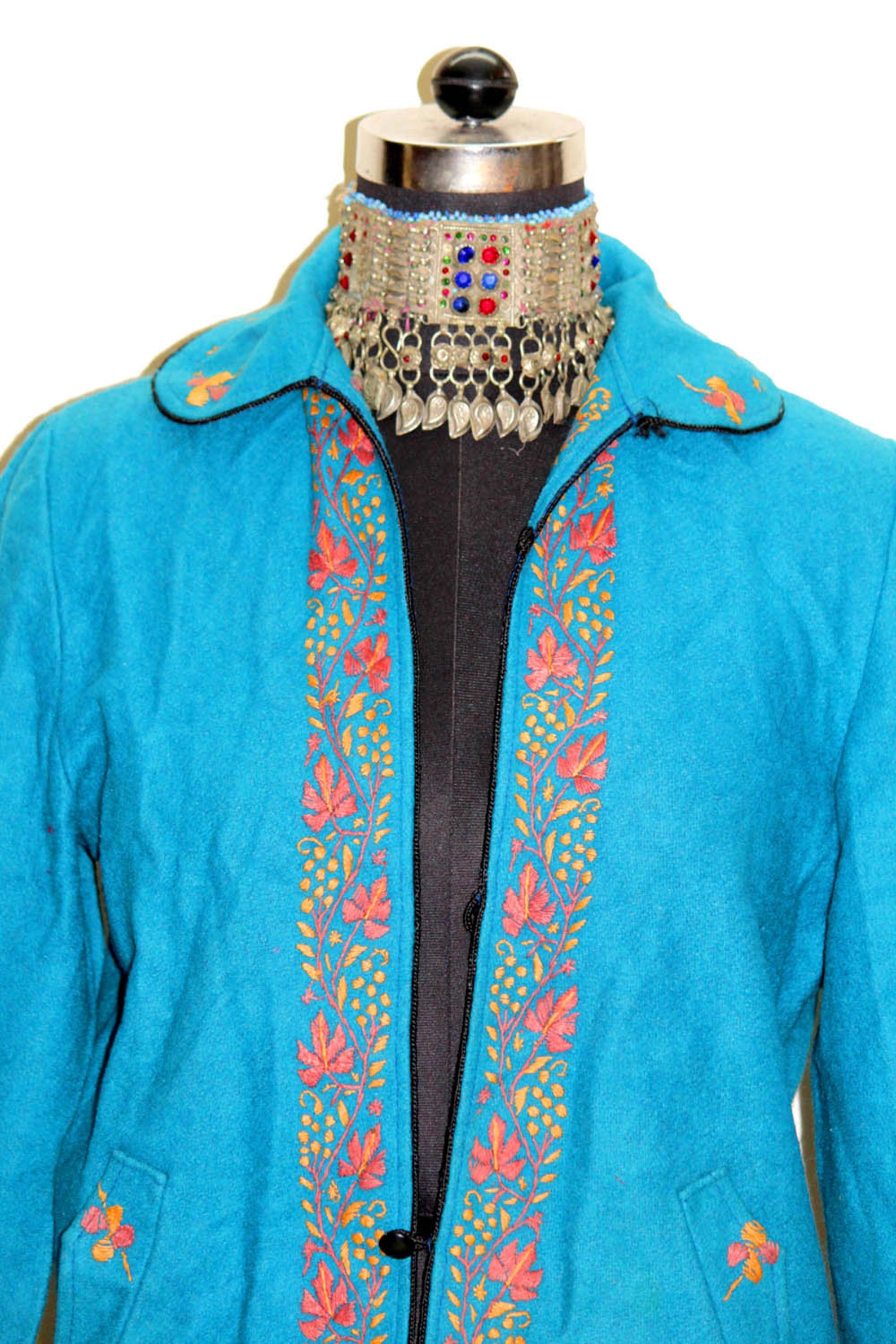 Beautiful Vintage Eastern Indian Kashmiri Woolen Embroidery - Etsy