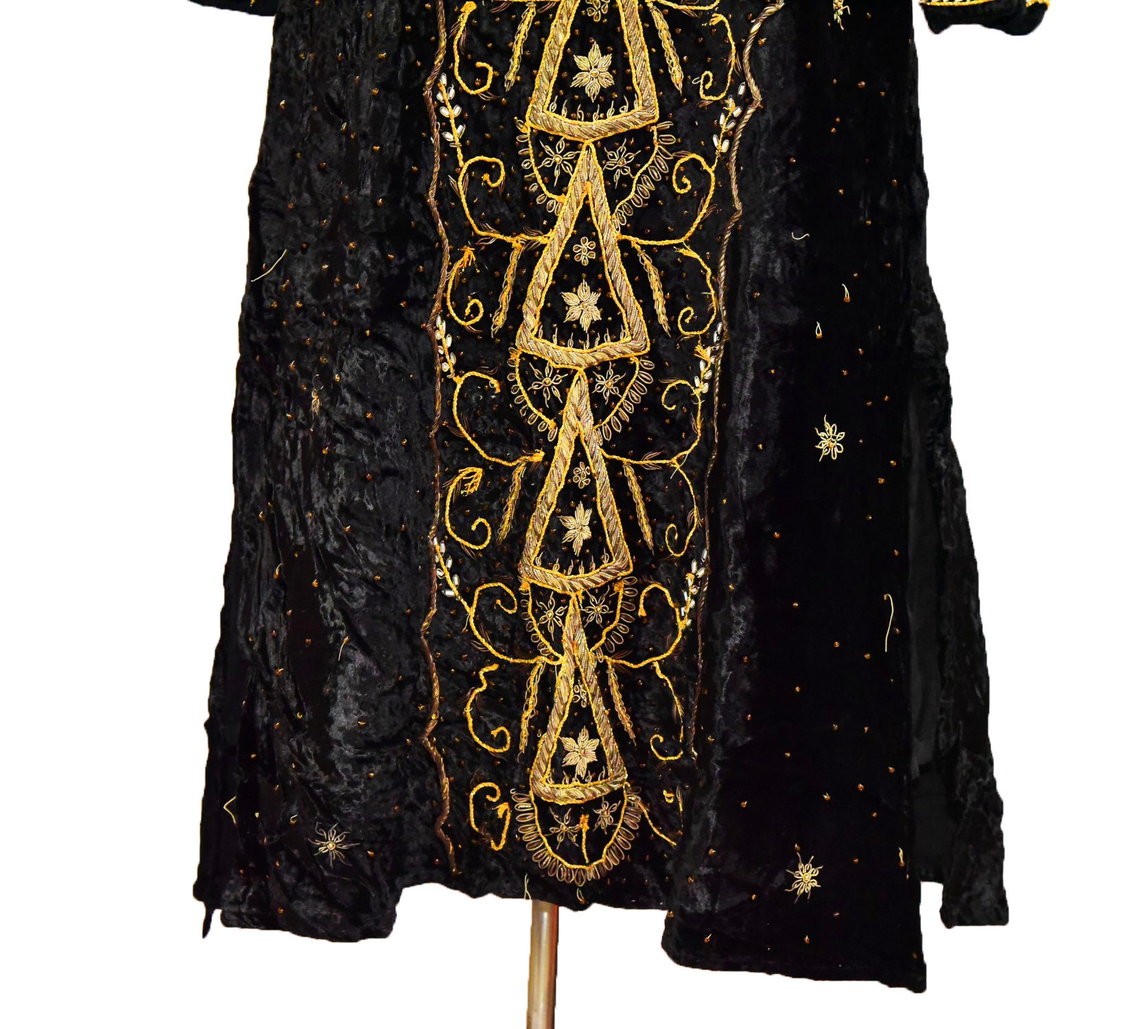 Antique Velvet Kaftan - Indian Robe - Old Embroidered Gown - Royal ...