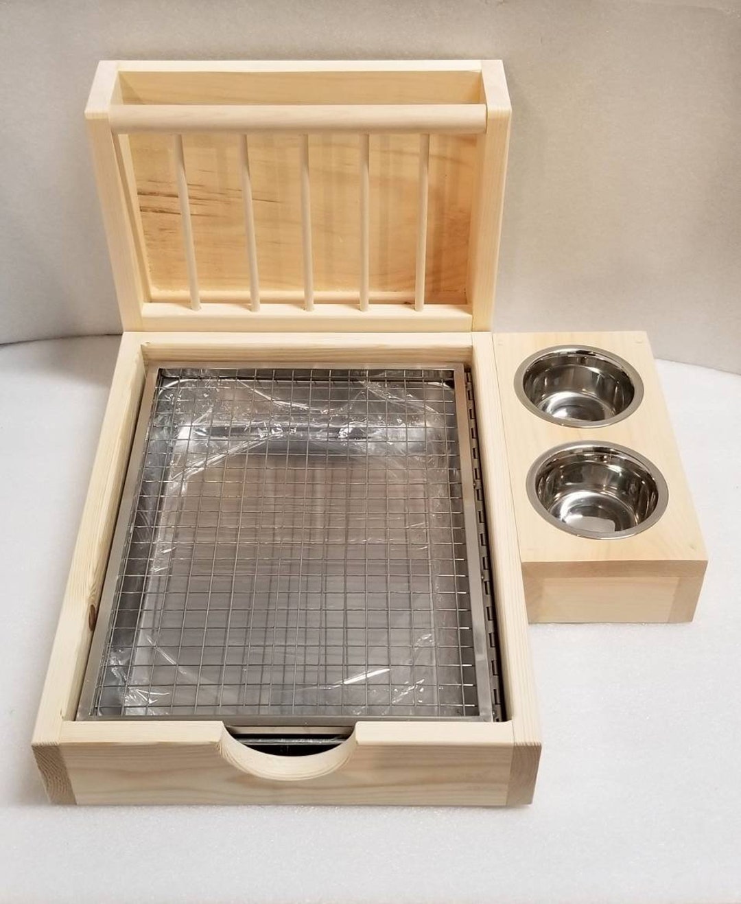 Stainless Steel Scatterless Litter Box With Wood Hay Feeder Food Stand ...