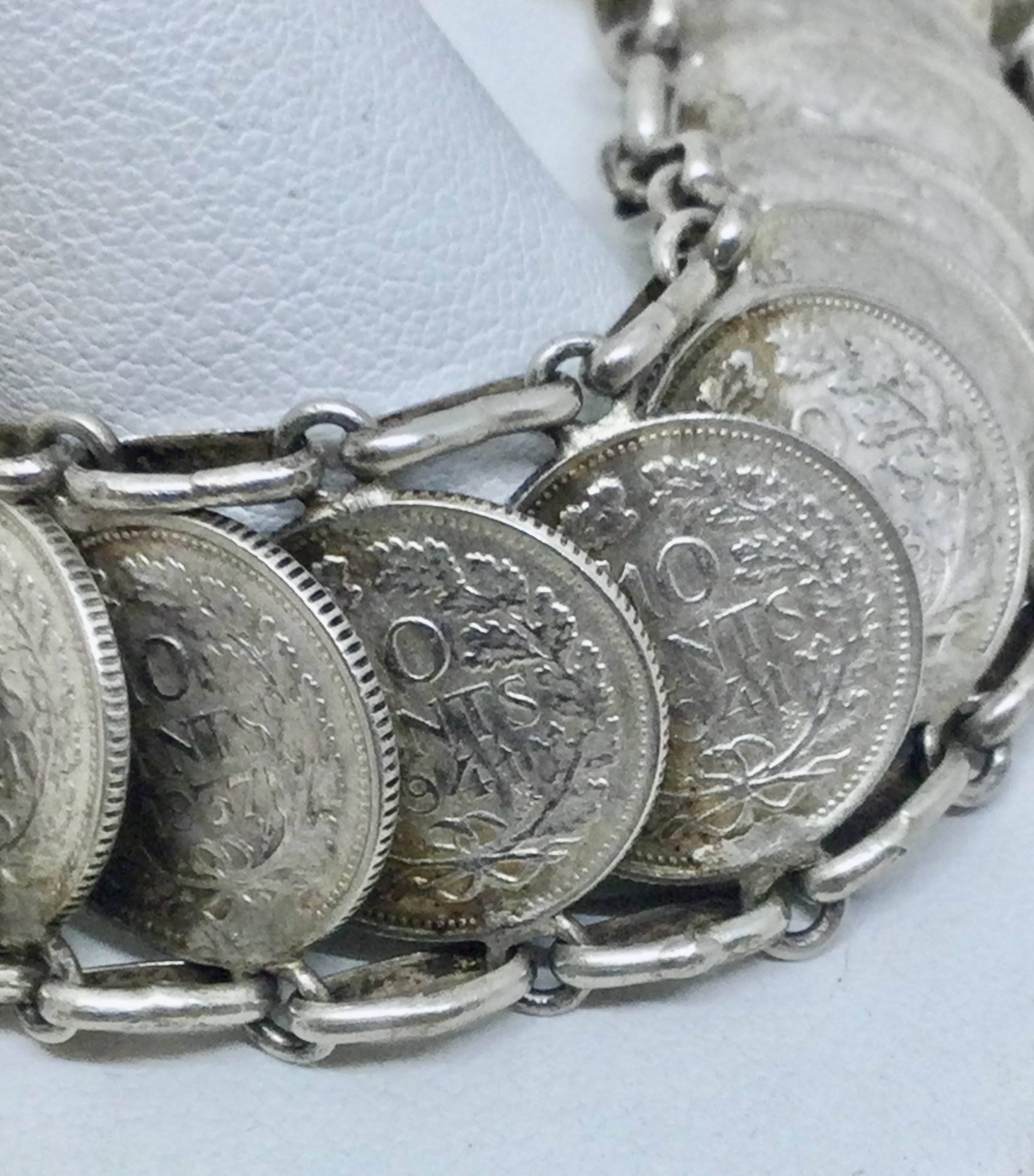 WWII Dutch Resistance Queen Wilhelmina Coin Bracelet - Etsy