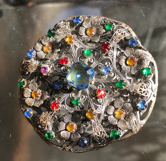 6 cm diameter brooch - Gem