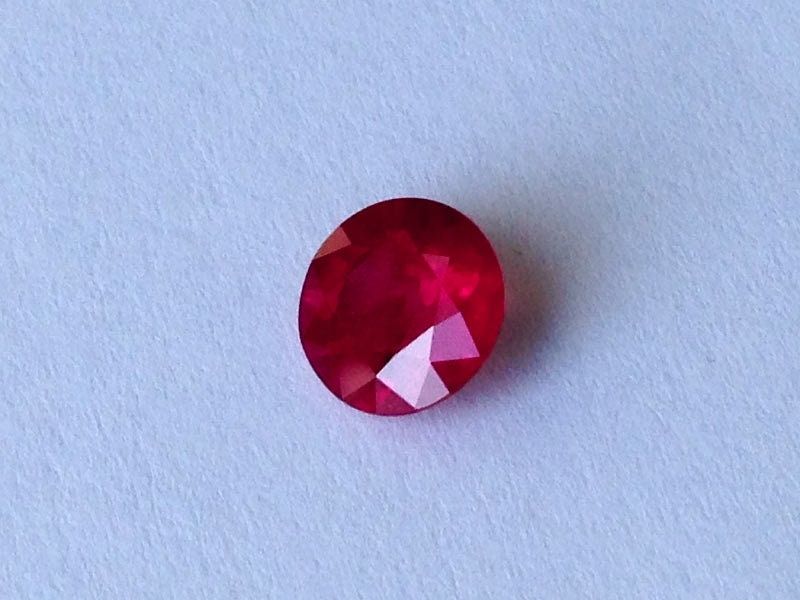 Burma Ruby, Natural Burma Ruby Red 1.45 Carats, Certified Pigeon Blood ...