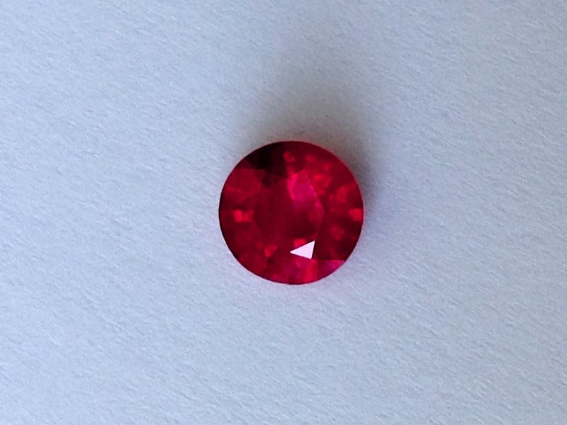 Burma Ruby, Natural Burma Ruby Red 1.45 Carats, Certified Pigeon Blood ...