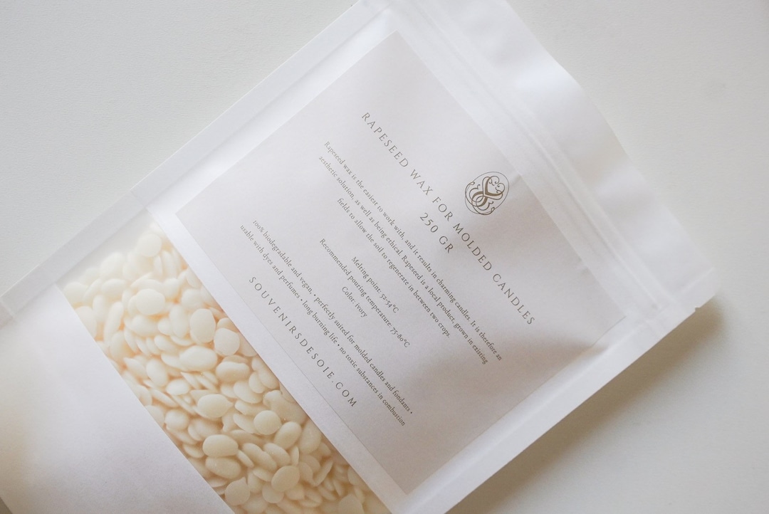 Natural Rapeseed Vegetable Wax in Flakes to Prepare Your Moulded ...