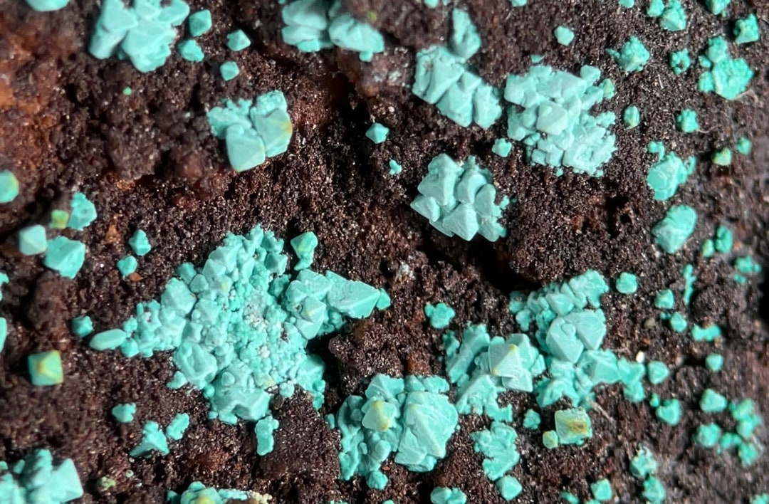 Huge Cabinet! BLUE FRENCH CUPRITE Replaced by Cyanotrichite! • Le ...