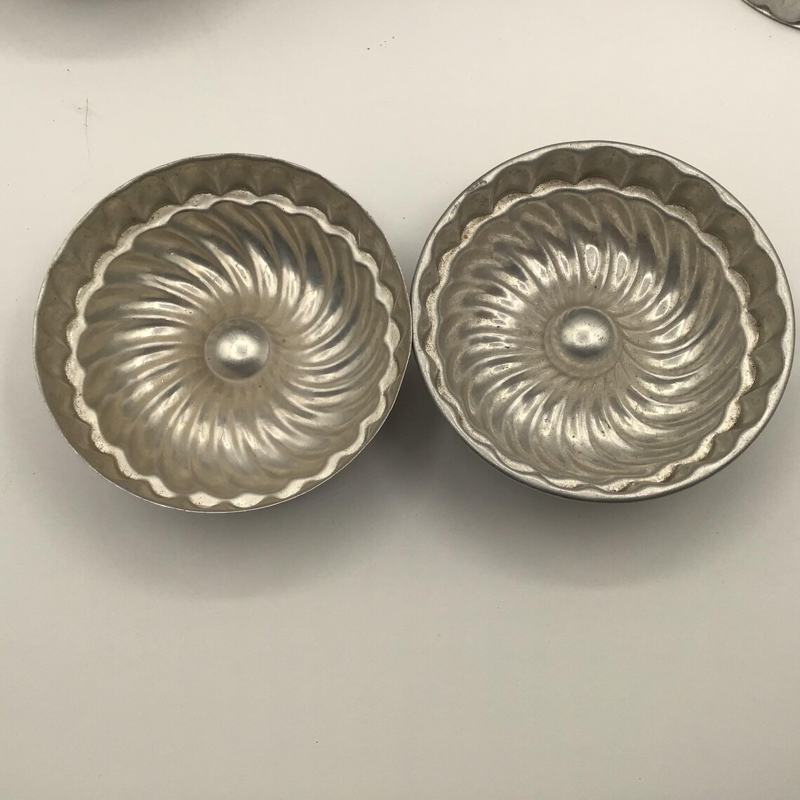 LOT/7 Vintage Fluted Aluminum Tart Moulds, Jello Mould, Altered Art ...