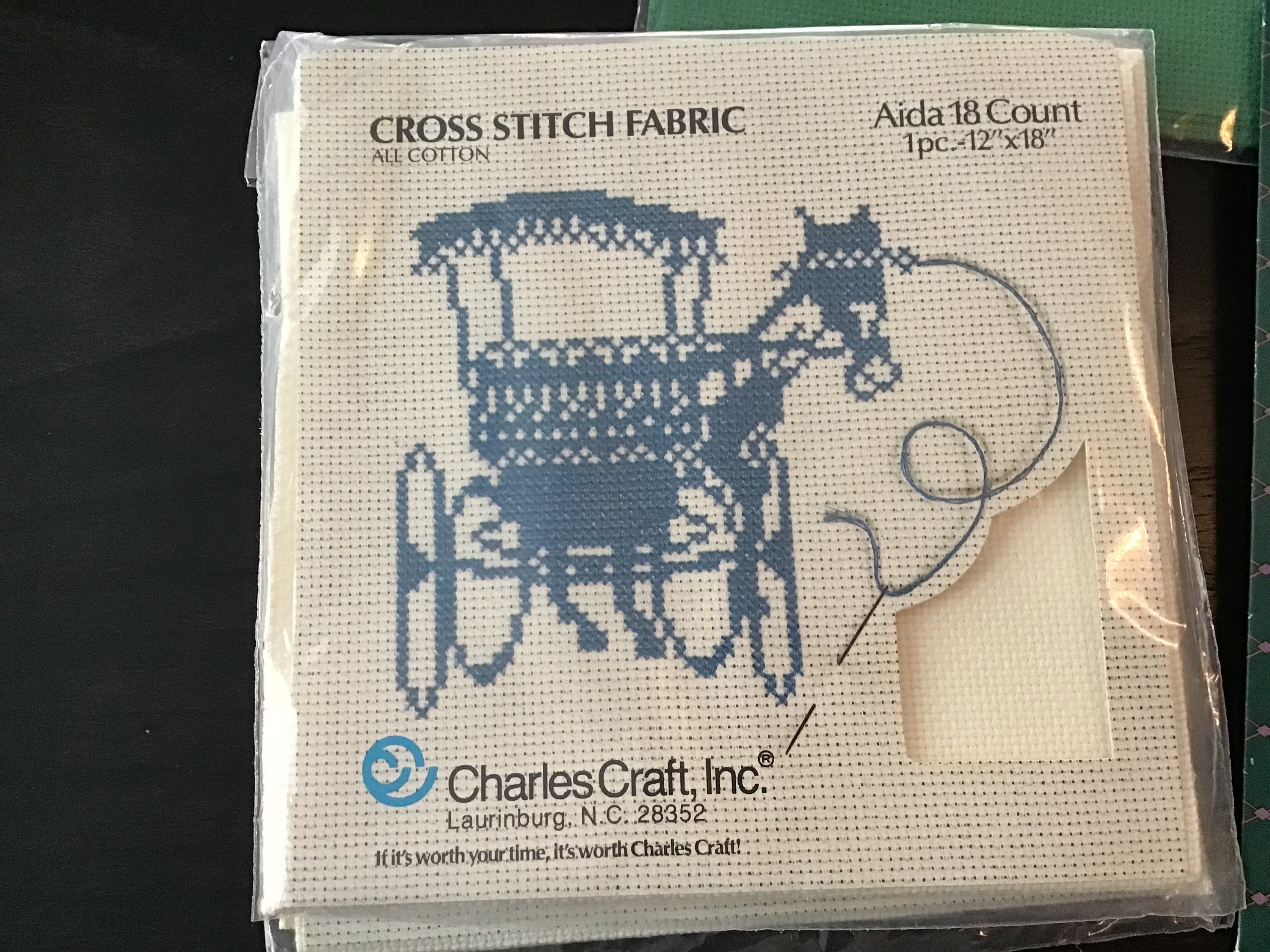 Charles Craft Aida 18ct Cross Stitch Fabric, New and Unopened Package ...