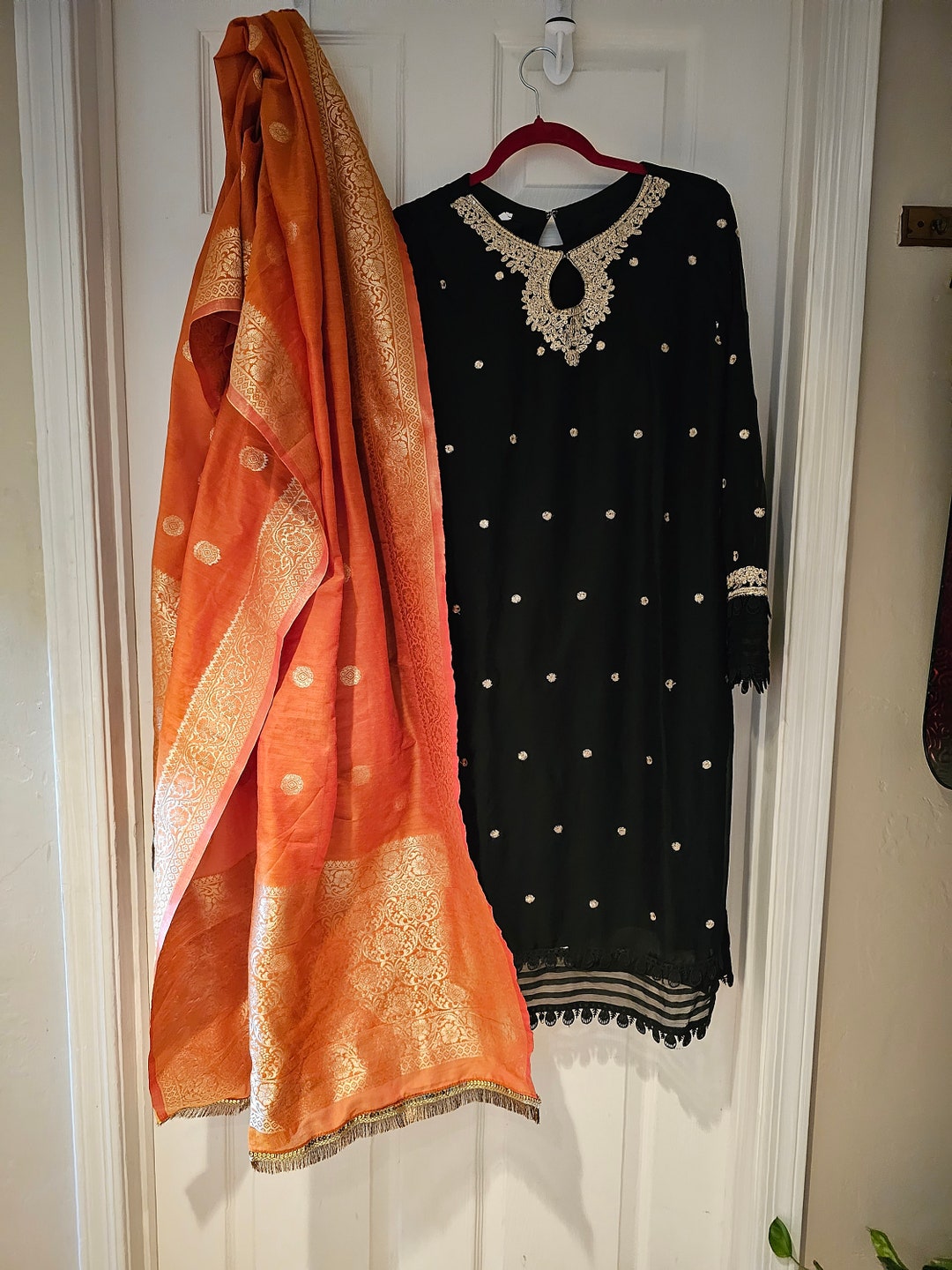 Black Kurta, Party Wear, Shadi Clothing, Embroidered Kurtas, Tunic ...
