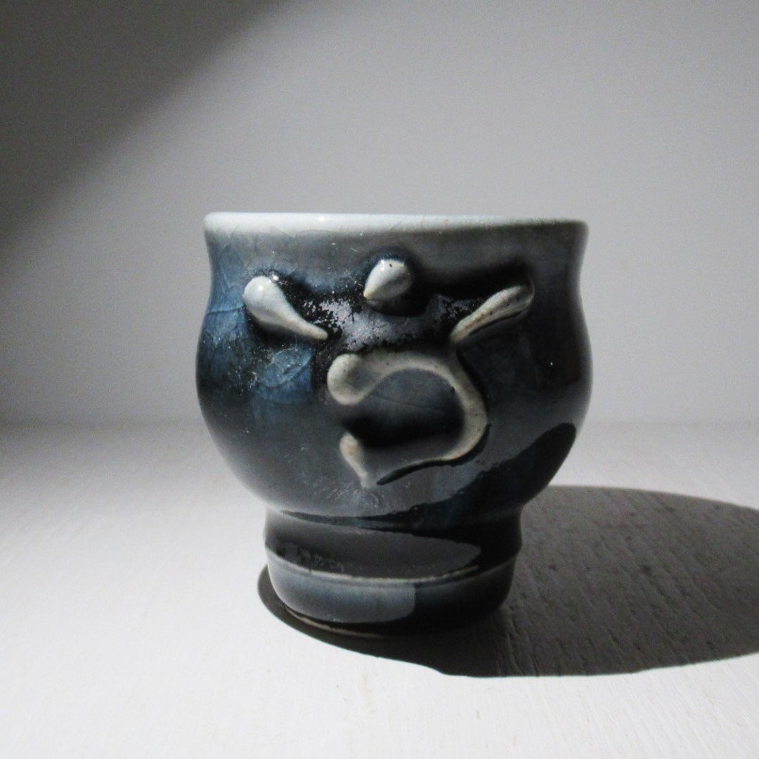 Toshitaka Kawai b.1946, Kanjiro Style gosu Sake Cup. Japanese Art ...