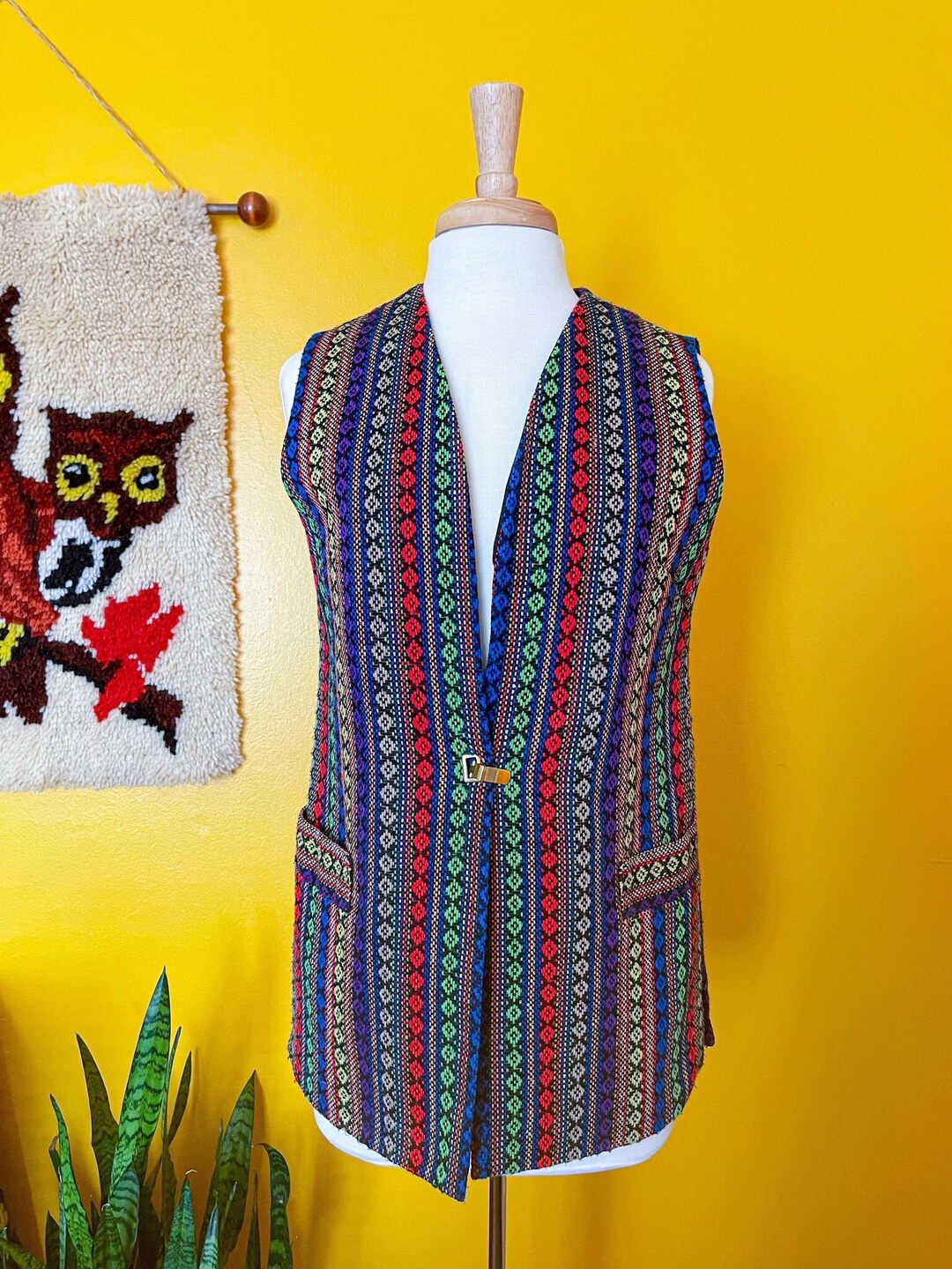 Vntg 70s Ample Togs Patterned Vest Gold Clasp Multicolored - Etsy