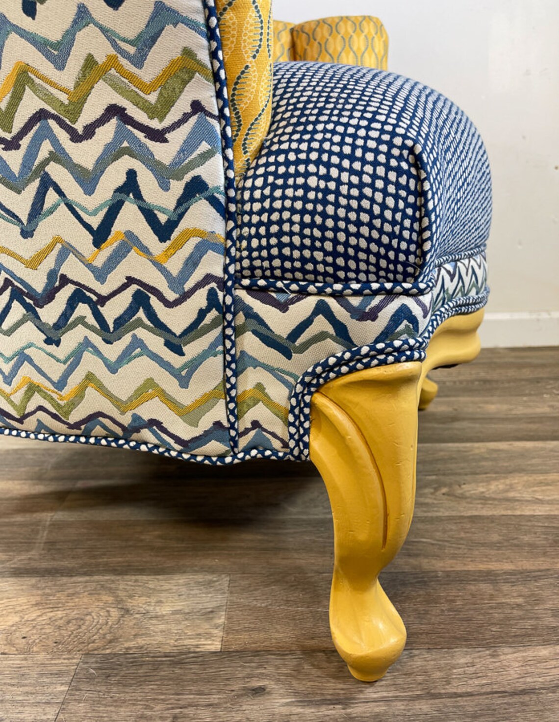 Happy Eclectic Comfortable Easy Chair - Etsy