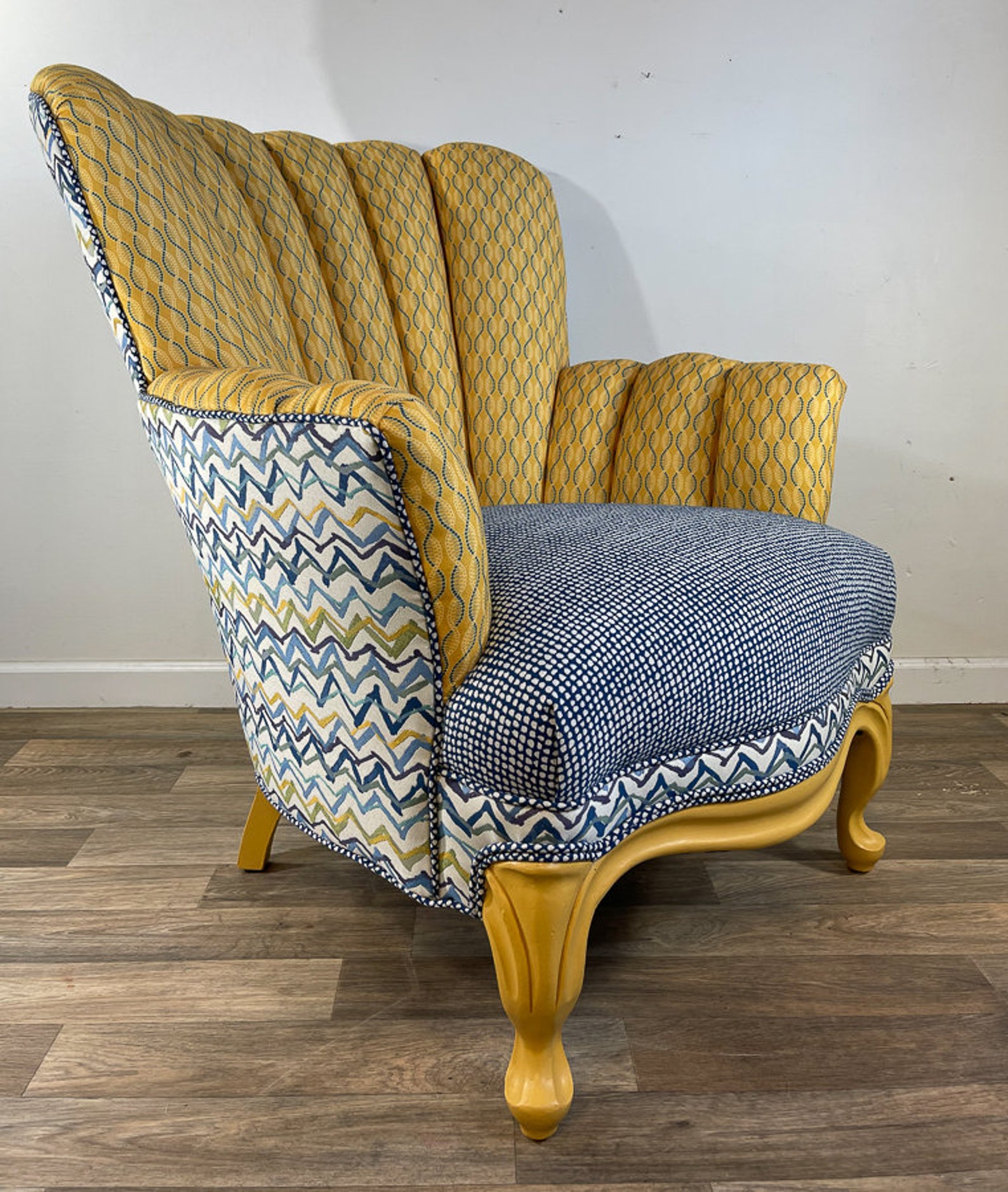 Happy Eclectic Comfortable Easy Chair - Etsy