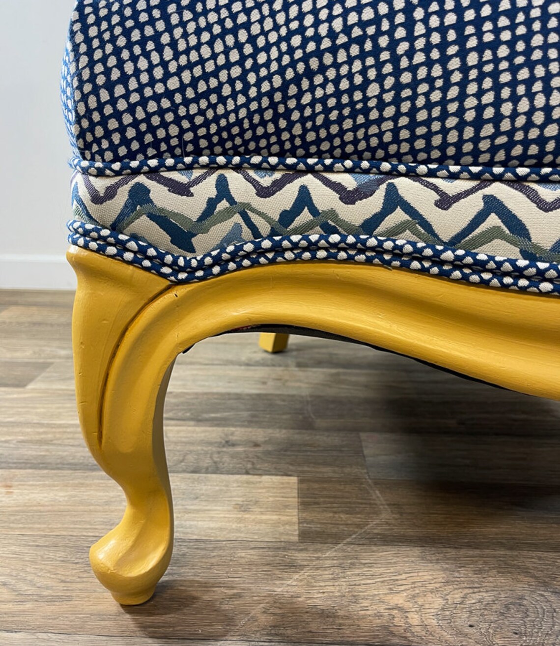 Happy Eclectic Comfortable Easy Chair - Etsy