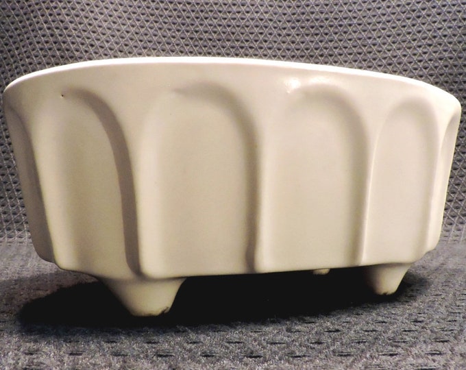 Small Hull Green Pottery Planter Pot With Blue Drip Glaze & Raised ...