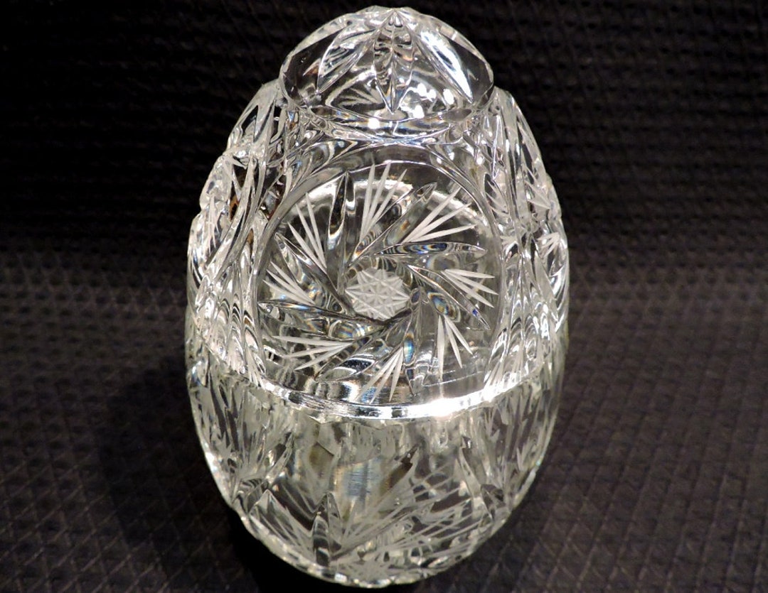 Elegant Violetta Made in Poland 24% Handcut Crystal Egg Candy Dish ...