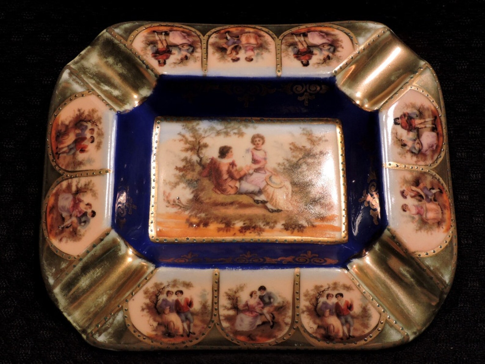Friedrich Simon Carlsbad Ashtray, Fine Porcelain Czechoslovakia, Royal ...