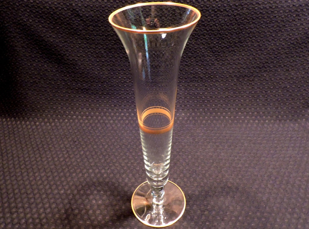 Vintage Candlewick Imperial Glass 10" Tall Bud Vase With Gold Bands - Etsy