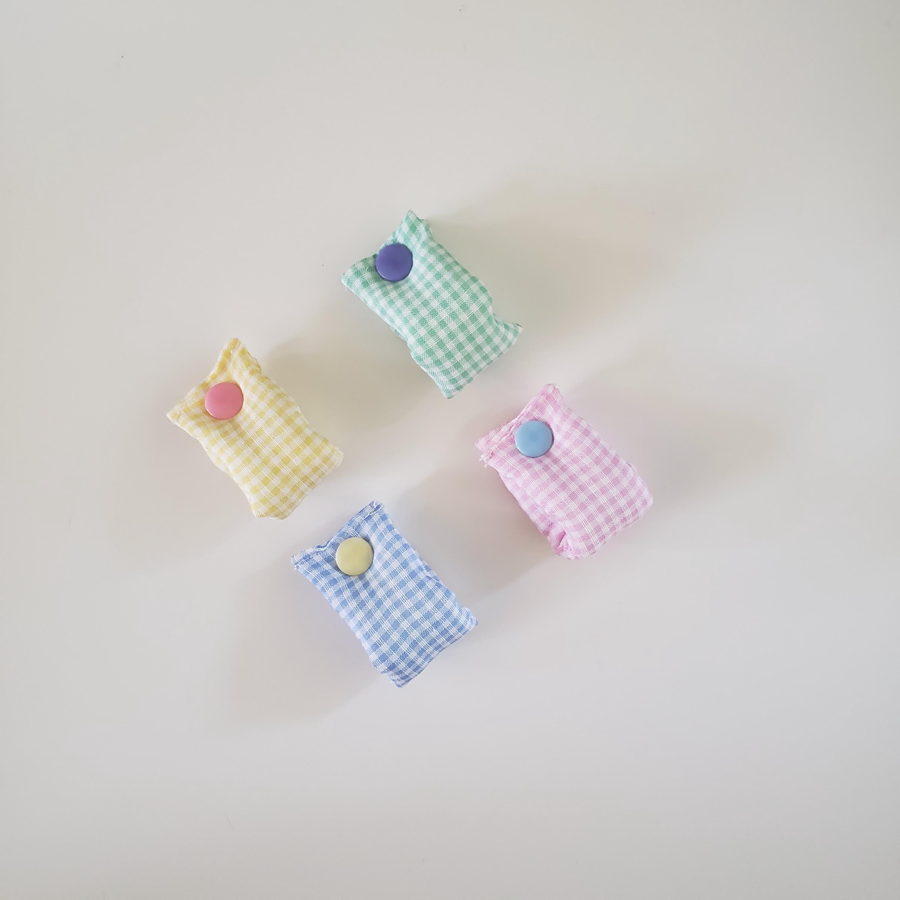 Gingham Fabric Cable Organizer: Handmade Cord Wraps, Snap Closure - Etsy