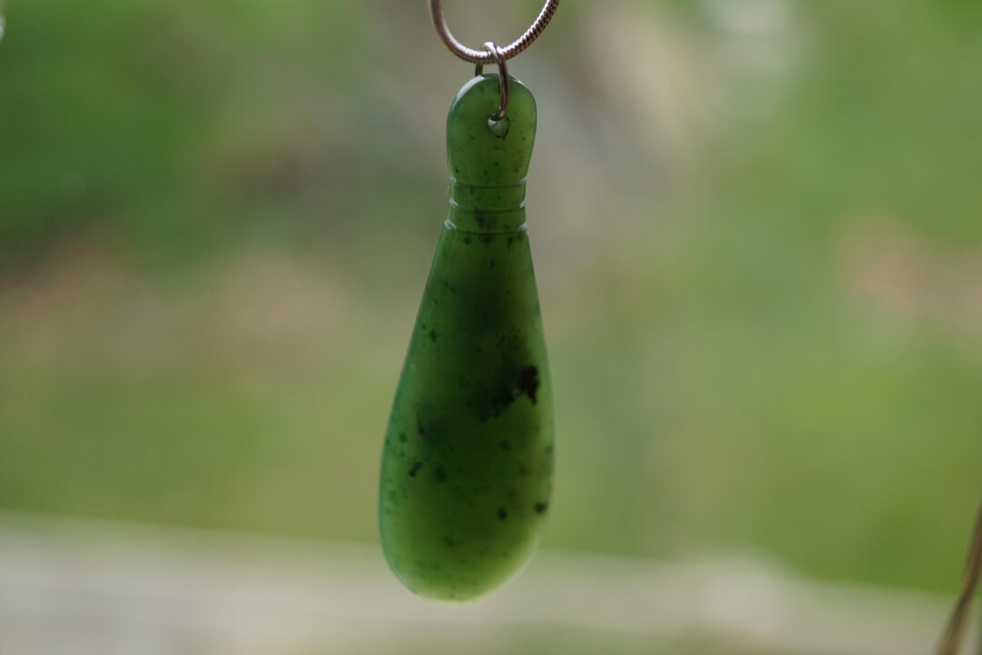 New Zealand Greenstone / Pounamu Patu Pendant - Etsy