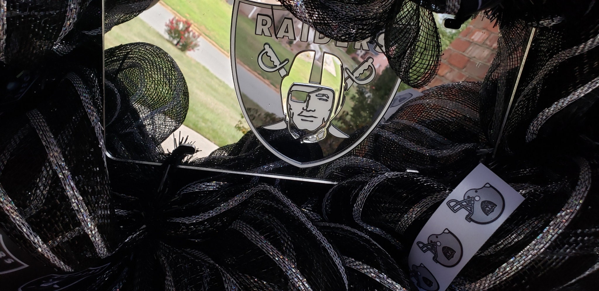 Raiders Wreath - EMSEKFLOL.COM