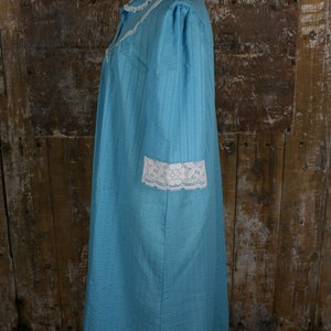 Unworn Vintage 70s Blue Seersucker Robe/ House Coat, Size 14 Button ...