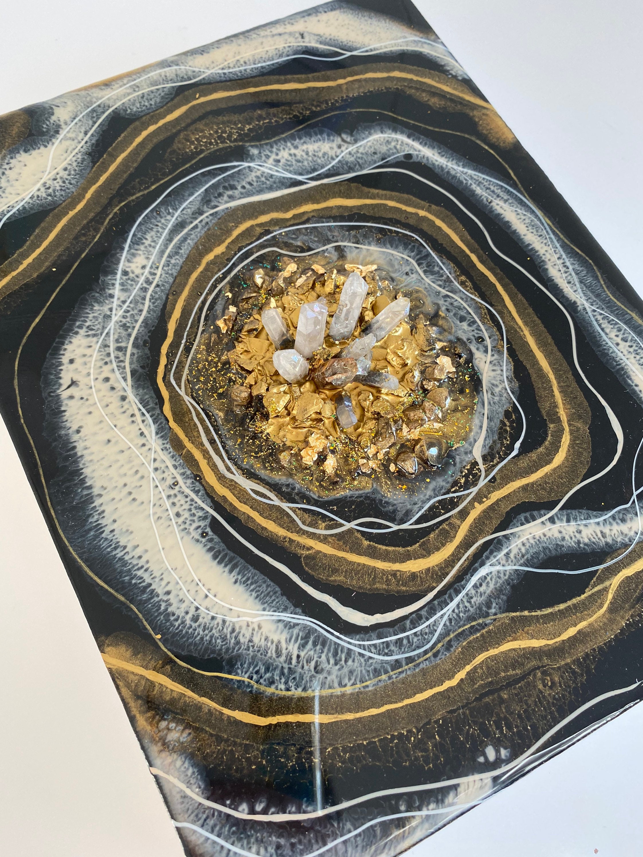 Small Resin Geode Paiting "opium" | Pating, Canvas, Resinart, Geode Art ...