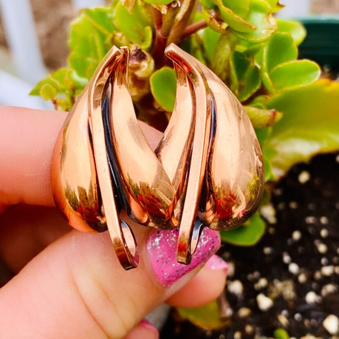 Mid Century Renoir Copper Leaf Shape Clip on Earrings #140 - Etsy Canada