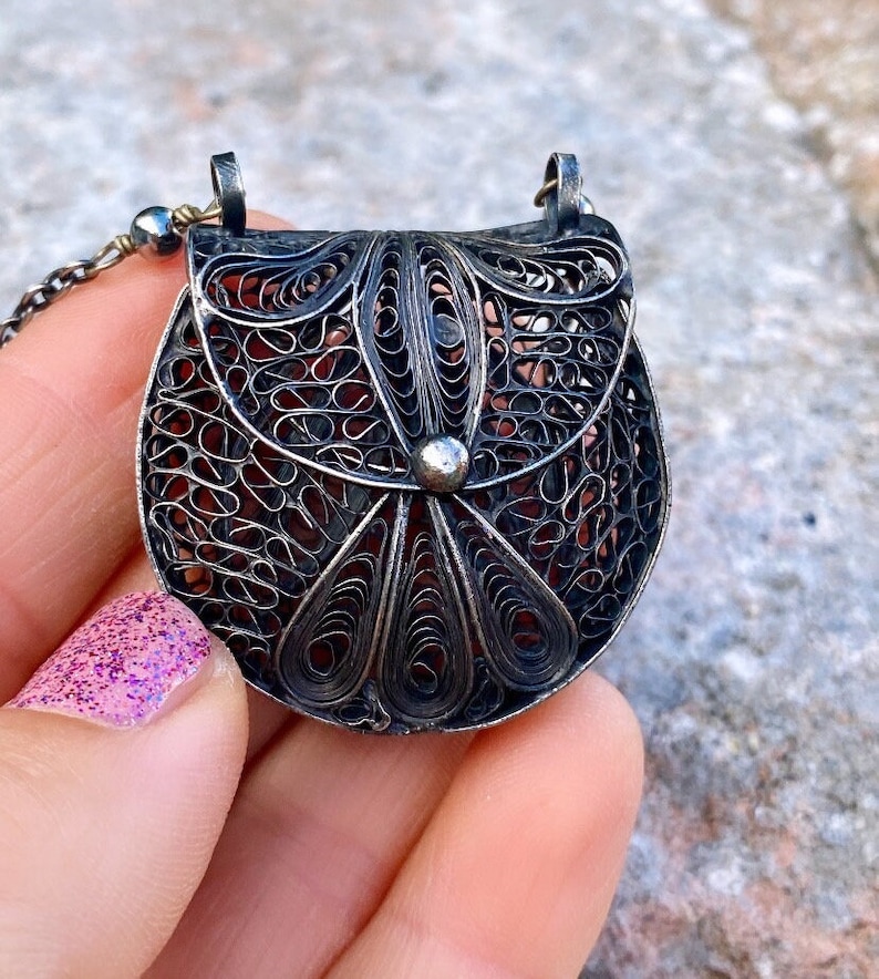 Vintage Silver Metal Filigree Small Purse Chain Necklace, 34” Long #582 ...