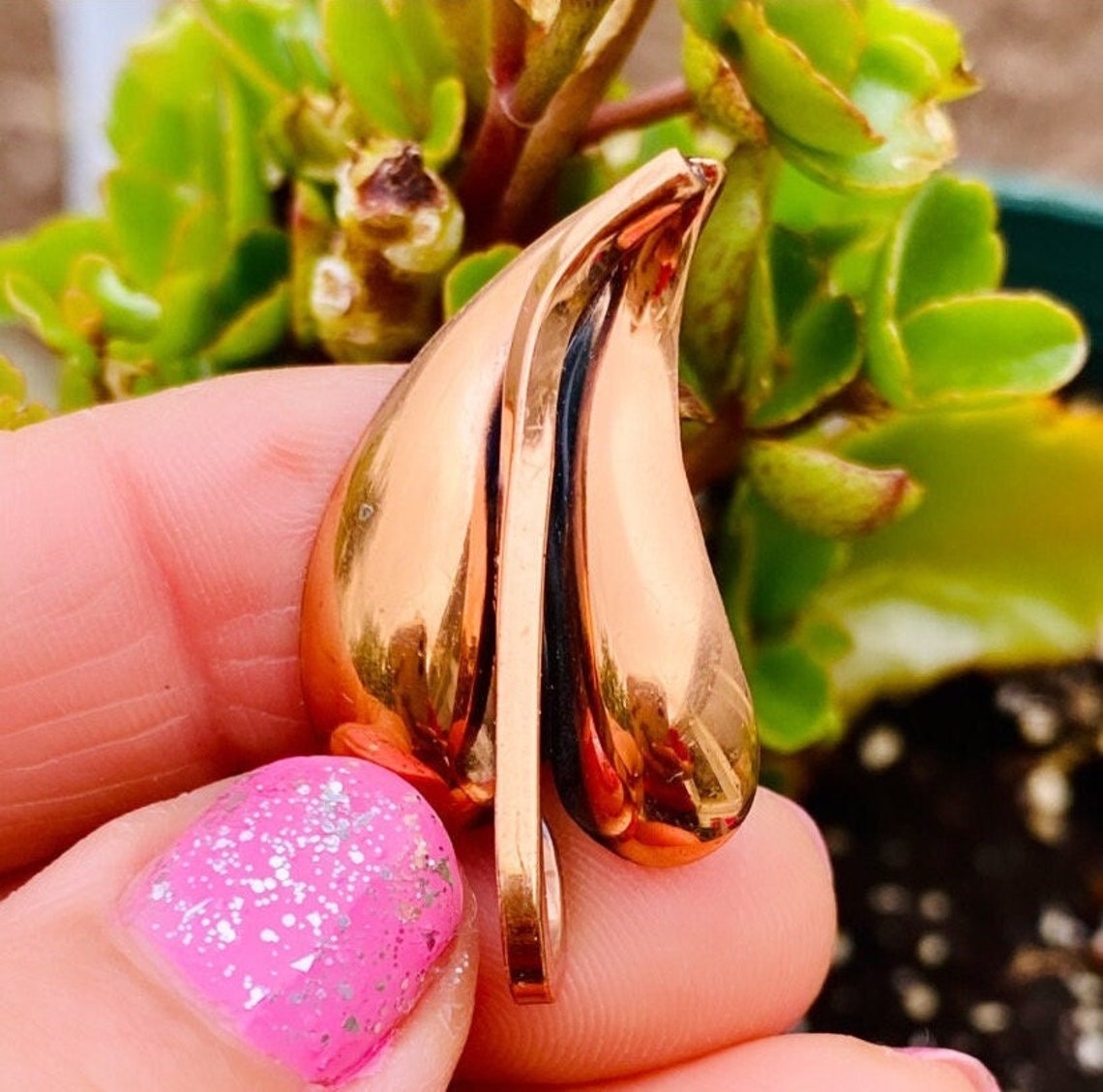 Mid Century Renoir Copper Leaf Shape Clip on Earrings #140 - Etsy Canada