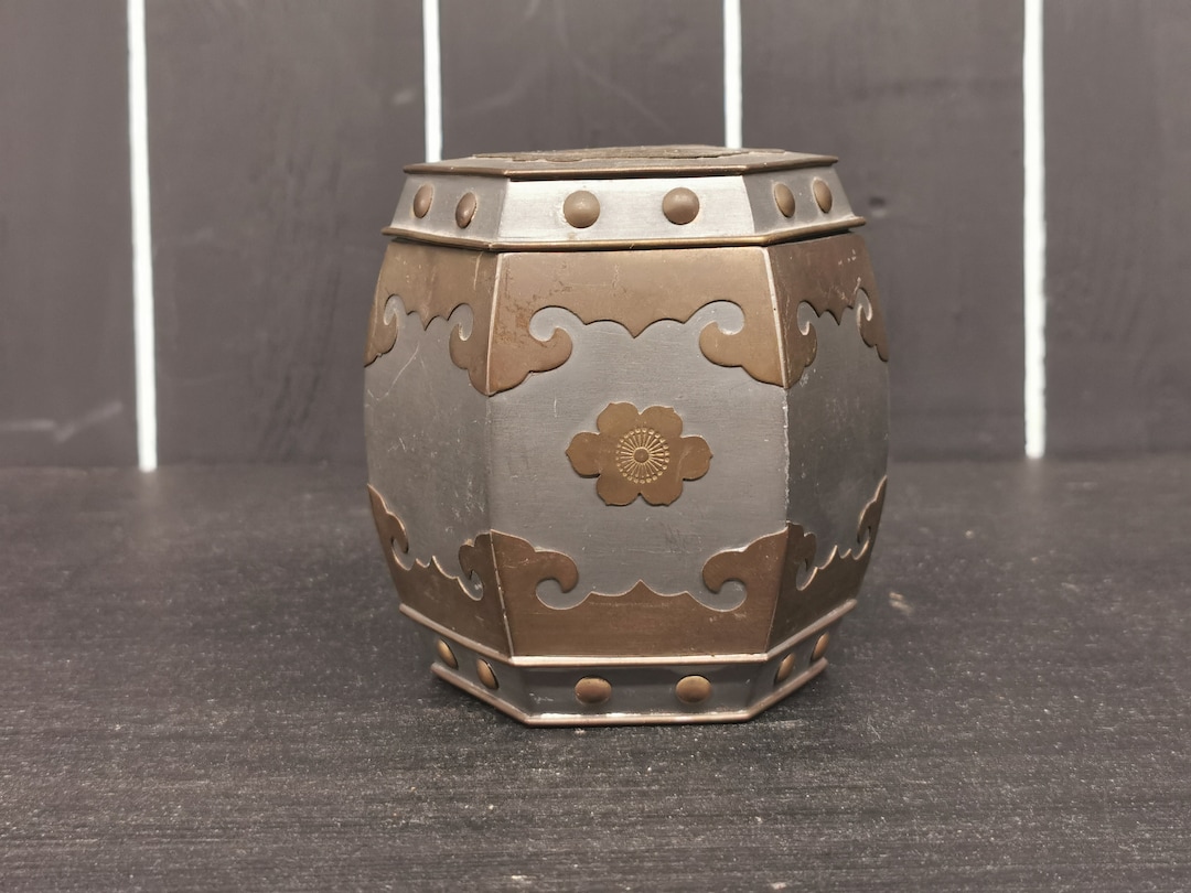 Vintage Chinese Pewter Box, Brass Overlay Circa 1950 Hong Kong China ...