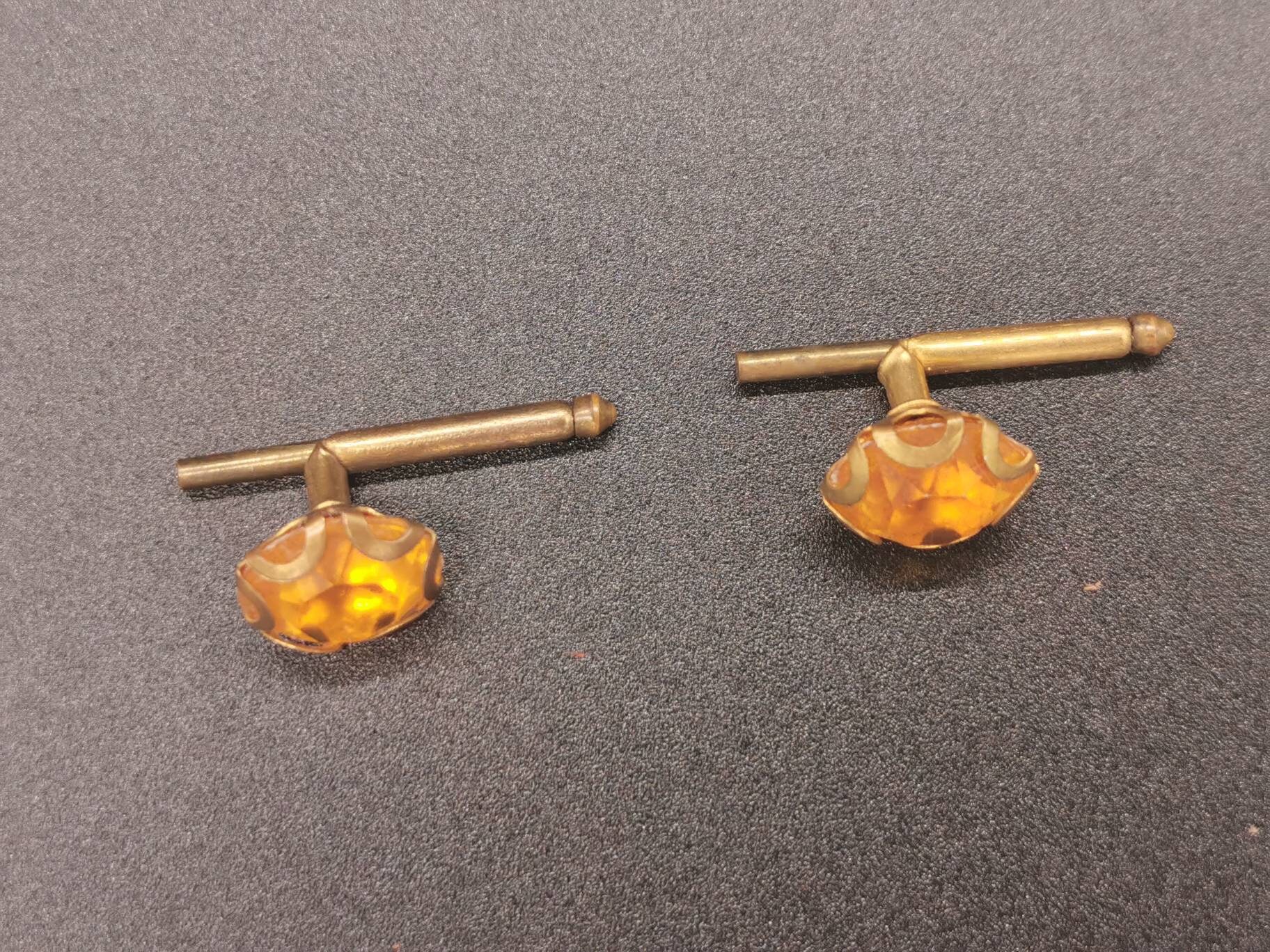 Pair of Vintage Spring Loaded Orange Cufflinks | Etsy