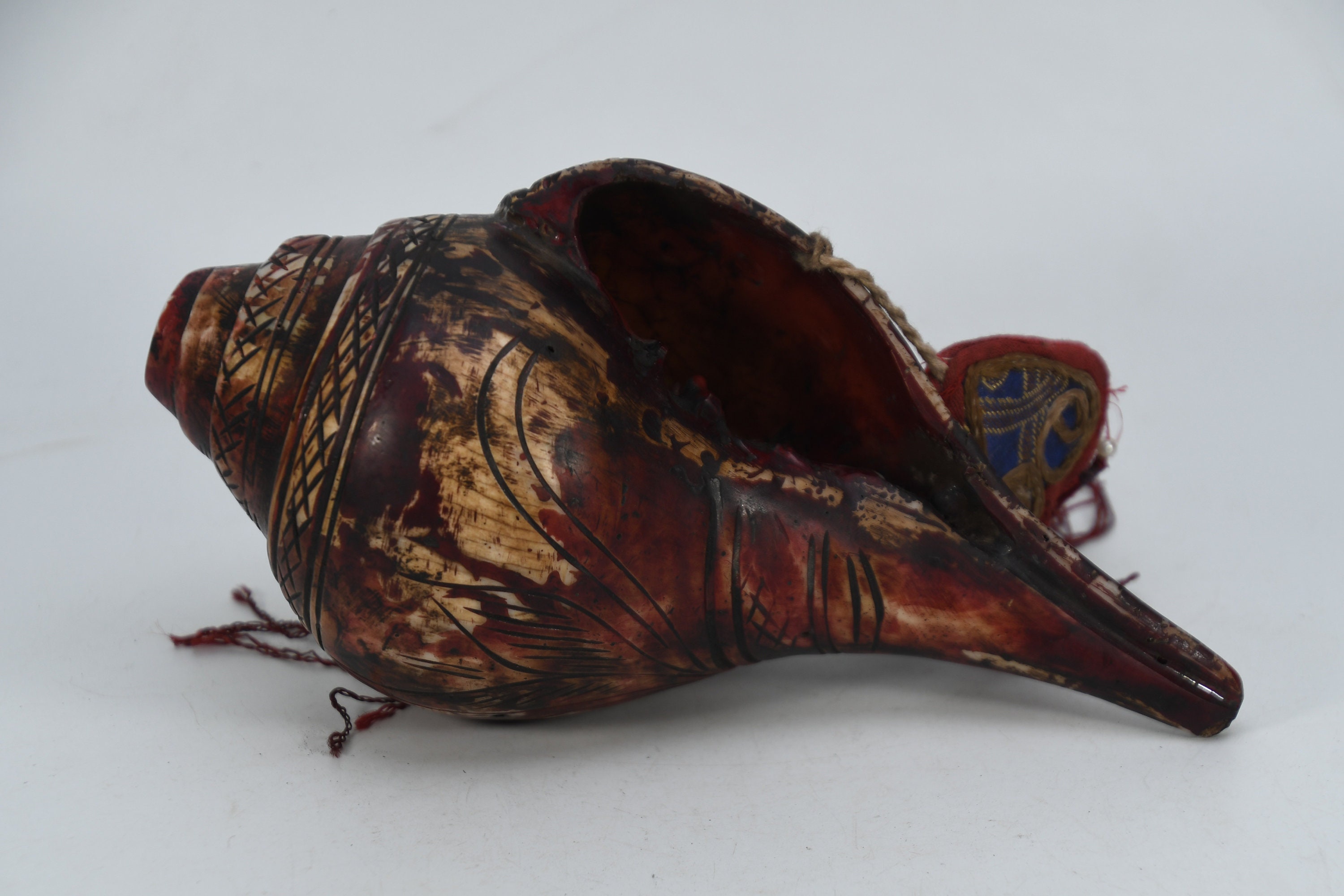 Handmade Carved Ancient Tibet Buddhist Religious Conch Shell | Etsy