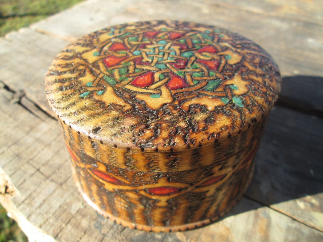 Small Wooden Box, Round Handmade Box, Vintage Box, Hand-painted Wood ...