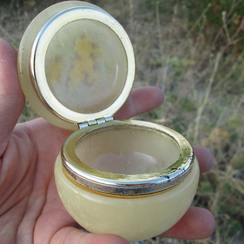 Alabaster Box - Etsy