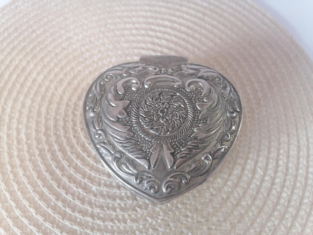 Metal Jewellery Box, Small Jewelry Box, Embossed Metal Box, Тreasure ...