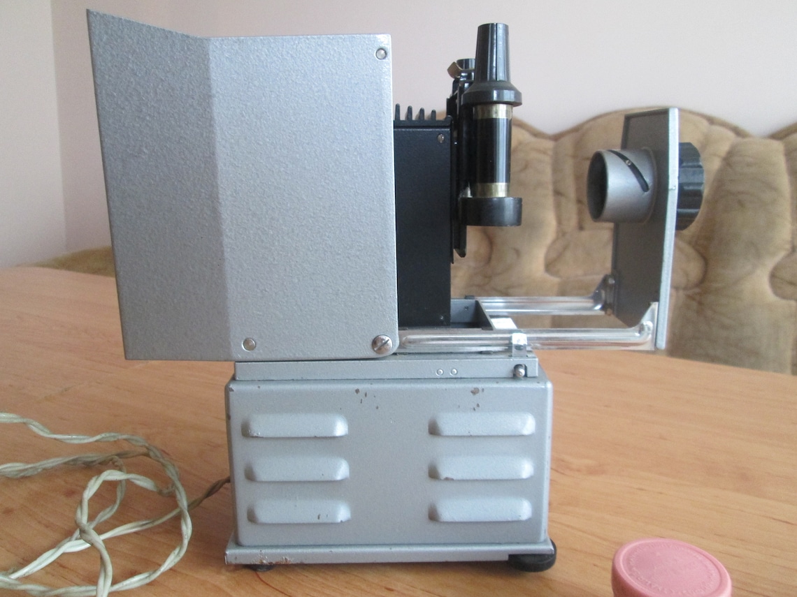 Slide projector Soviet slide projector Vintage projector | Etsy