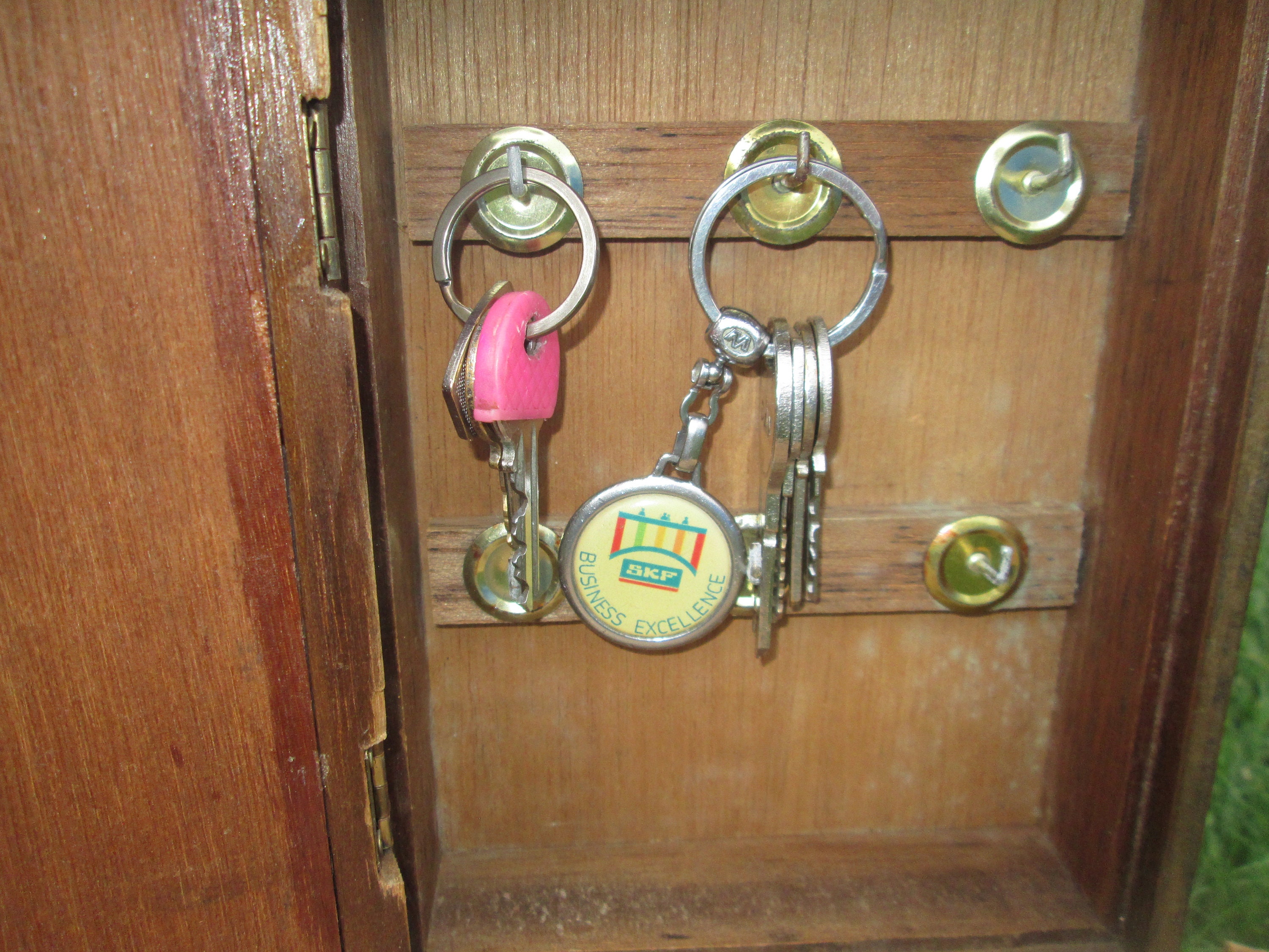 Wooden Key Box Wall Key Box Vintage Key Holder Wall Key - Etsy
