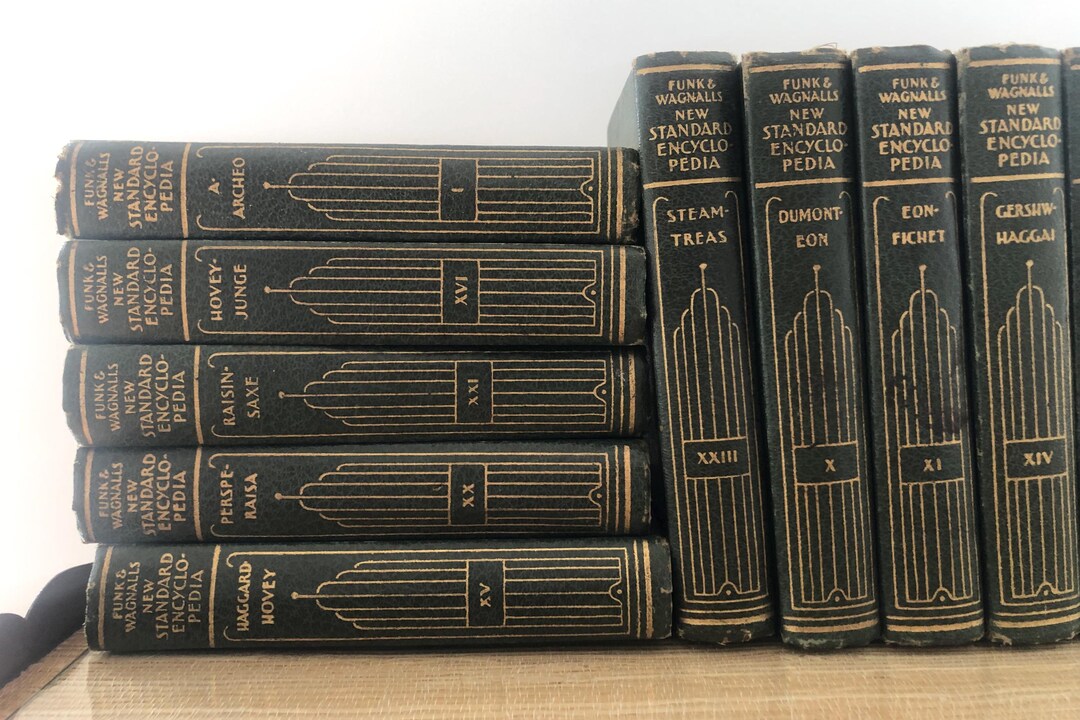 Vintage Pocket Sized Encyclopedia Set Complete Set of 25 Books Funk ...