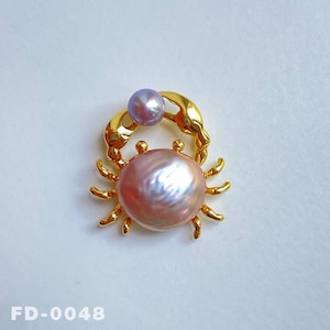 Handmade Crab Pendant Necklace With Natural Freshwater Pearl / Unique ...