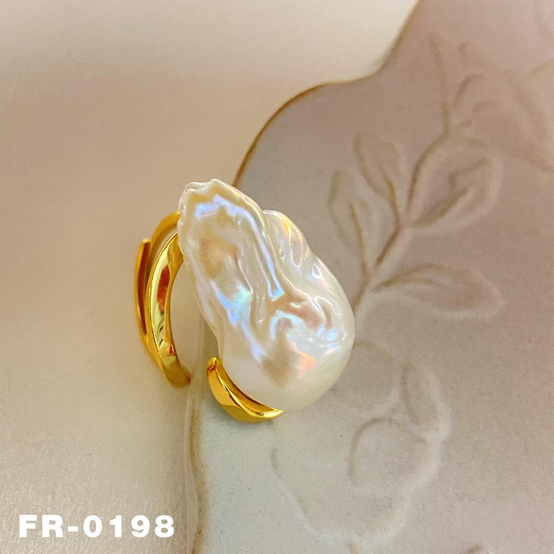 25.4mm Natural Large Freshwater White Fireball Baroque Pearl Ring ...