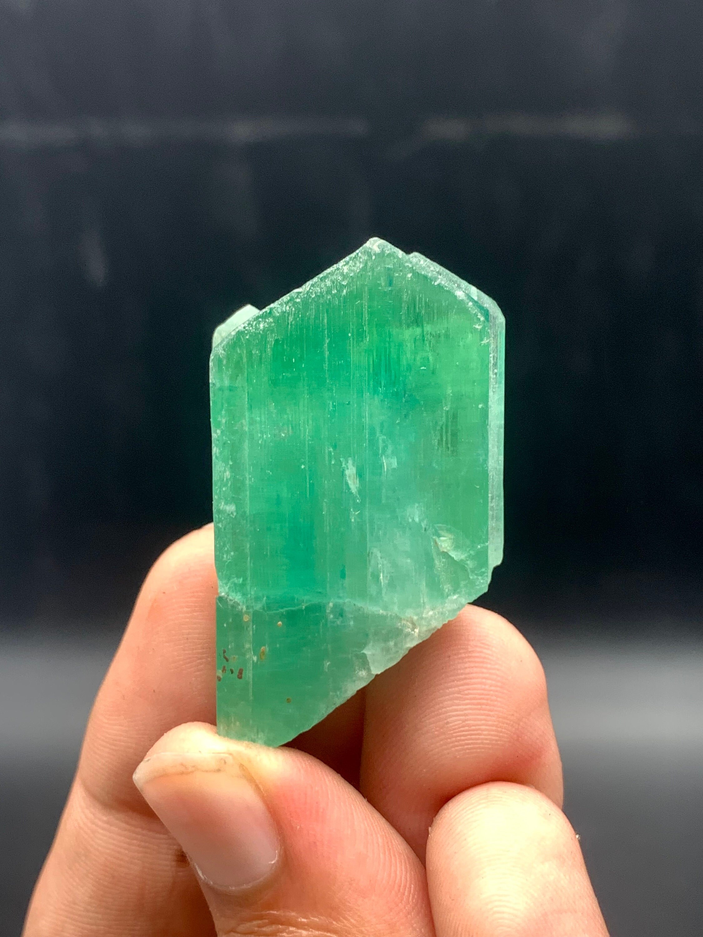 V Shaped Terminated Green Kunzite Crystal Specimen From Afghanistan ...
