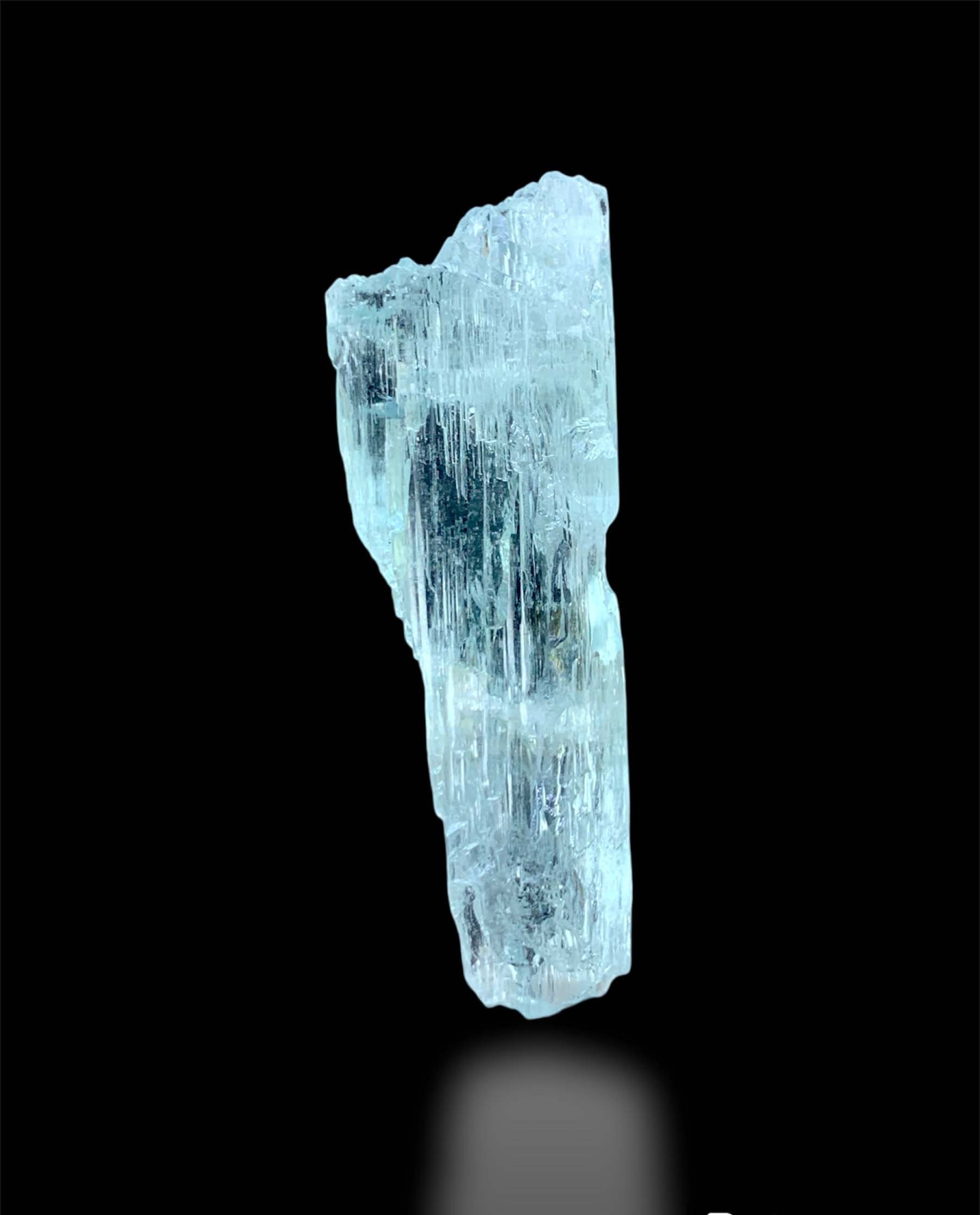 Natural Gemmy Blue Kunzite Crystal , Terminated Kunzite Crystal ...