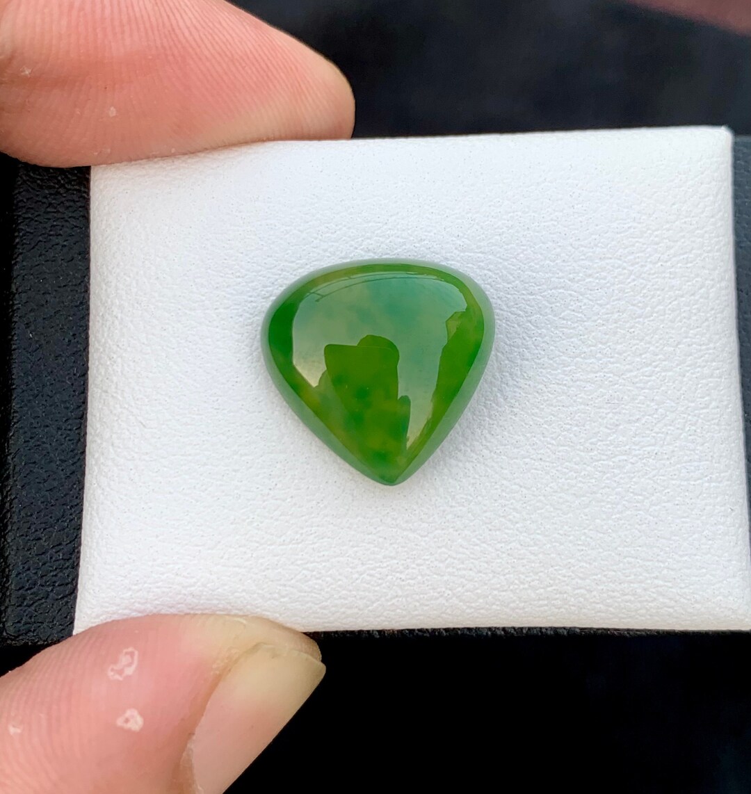 Grossular, Grossular Gemstone, Green Solar Grossular Garnet Heart ...