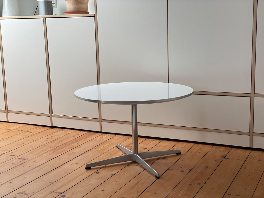 Minimalistic 60s Fritz Hansen Coffee Table Design Classic Arne Jacobsen ...
