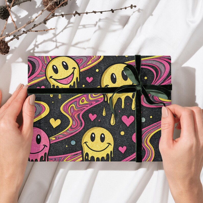 Seamless 90s Drippy Smiley Face Digital Art, Heart Pattern Digital ...