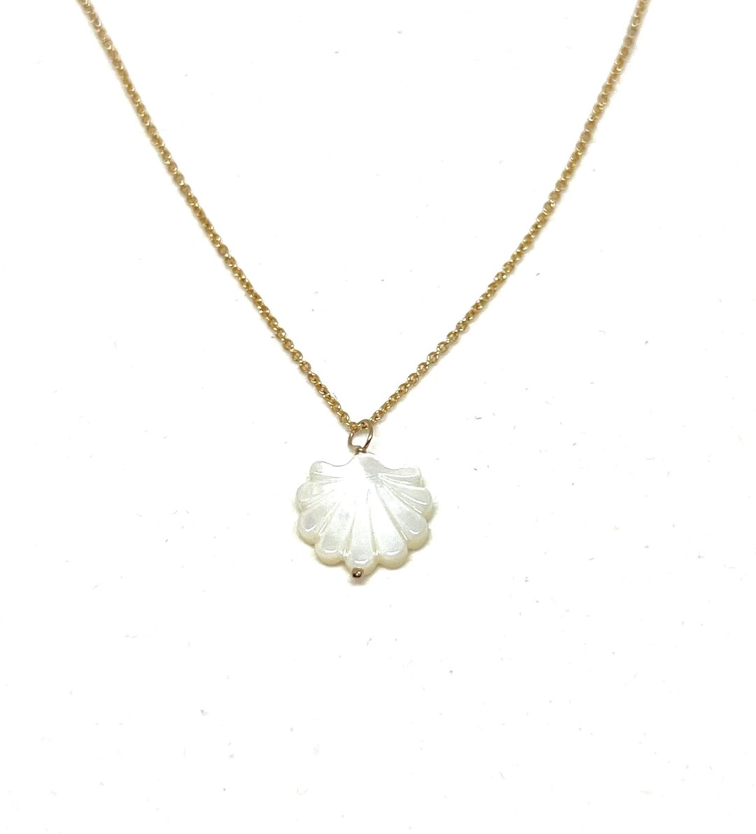 Moana Necklace, Mother of Pearl Shell 14kgf Gold Chain Jewelry ...