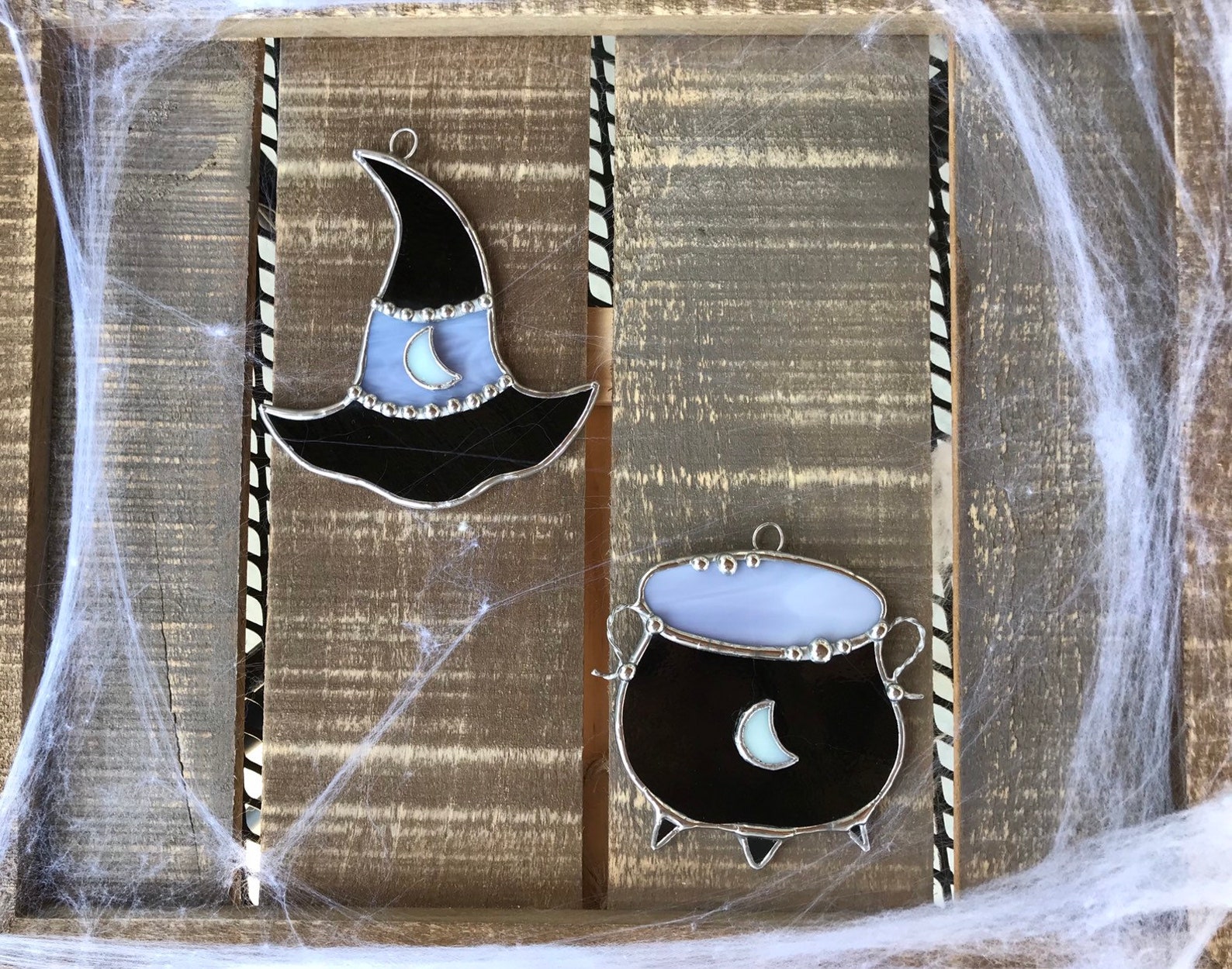 Cauldron, Witch Hat Ornament, Witch Decor, Halloween Decor, Stained ...